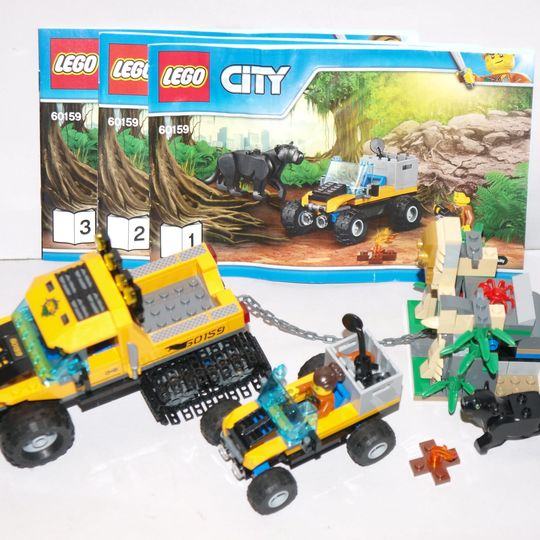 Lego City Jungle set 60159 Jungle Halftrack Mission