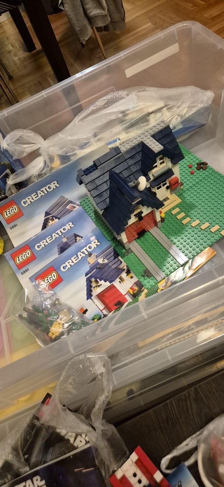 Lego Creator Apple Tree House 5891