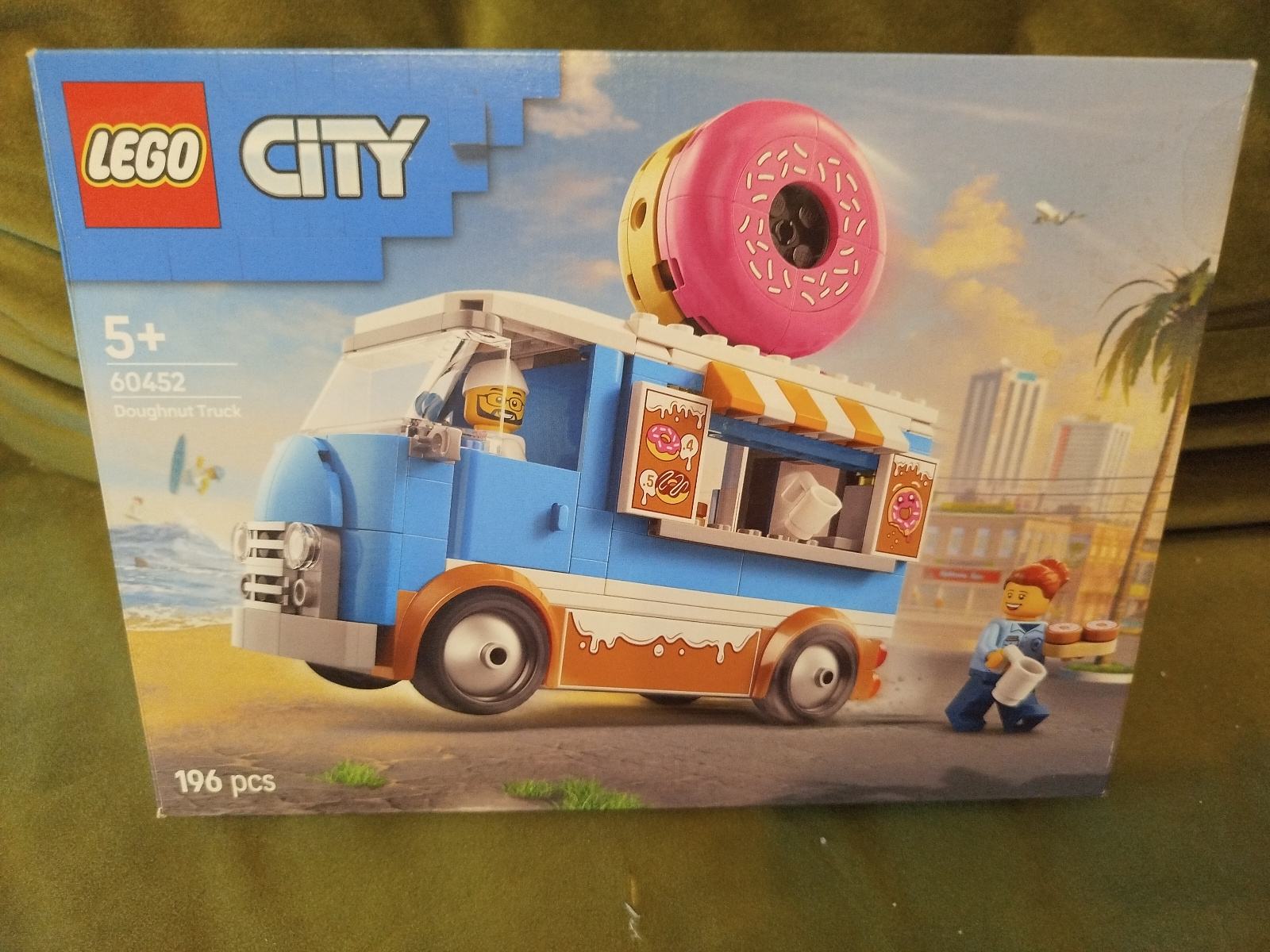 Lego Doughnut Truck 60452
