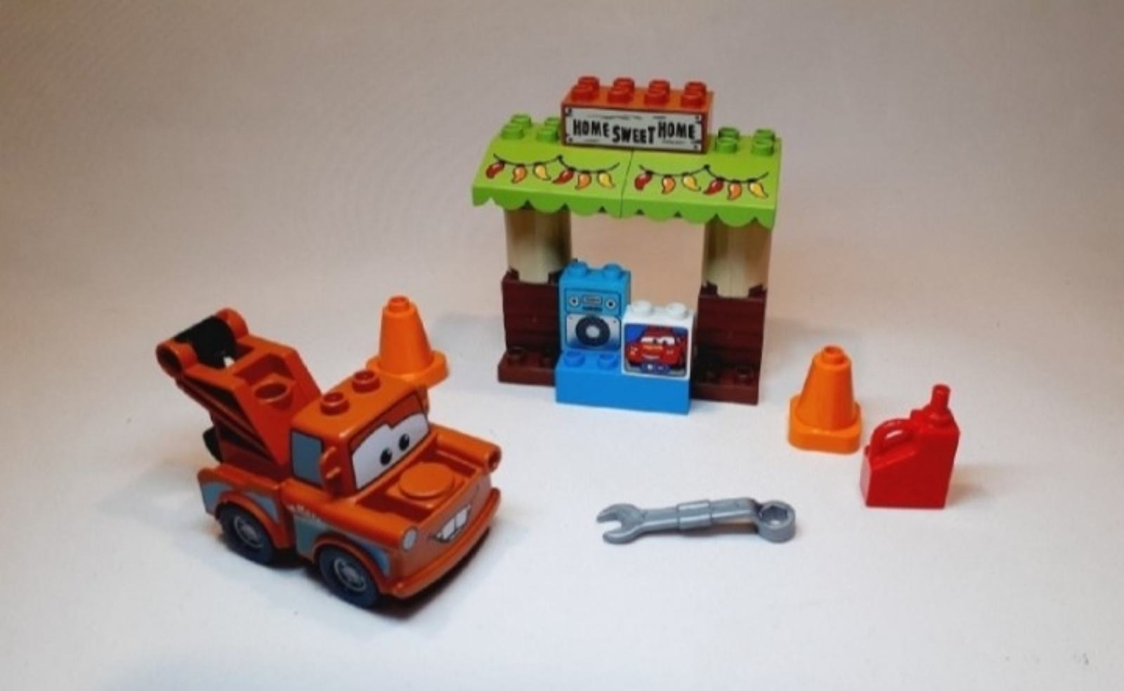 Lego Duplo 10856 Cars - Šlepova Šupa