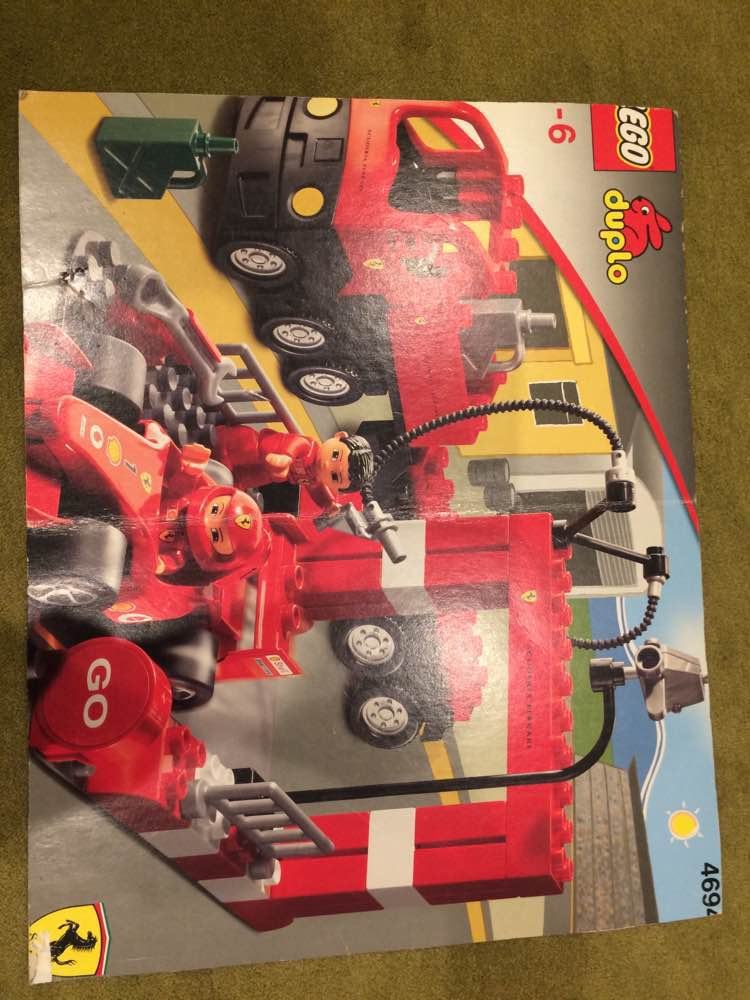 Lego duplo 4694 Ferrari racing team