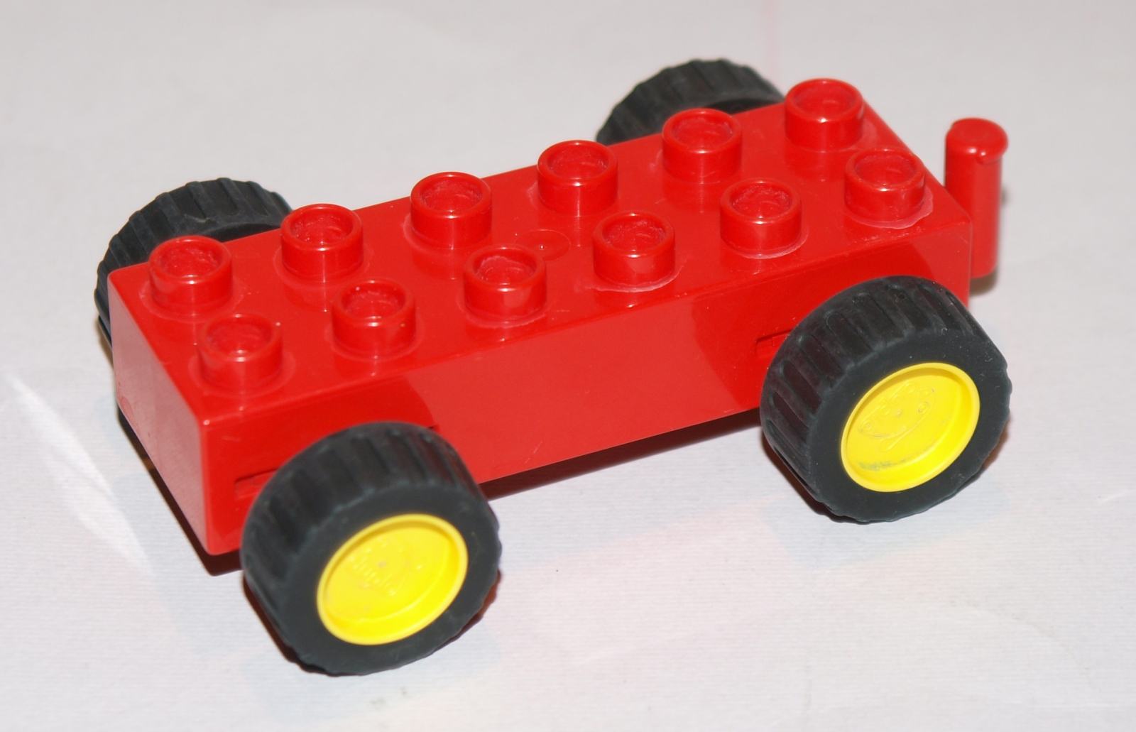 Lego Duplo baza za auto na navijanje