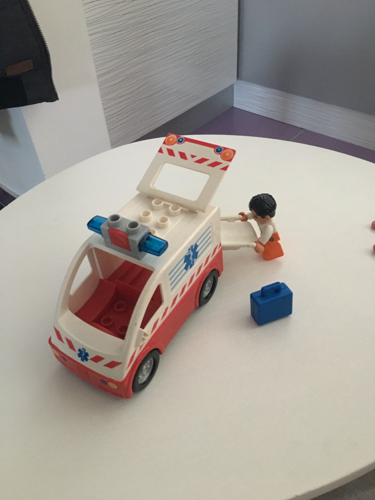 Lego duplo hitna pomoć