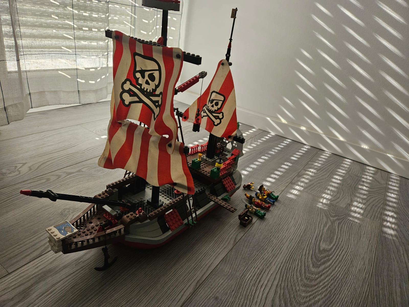 Lego Gusarski brod 7075