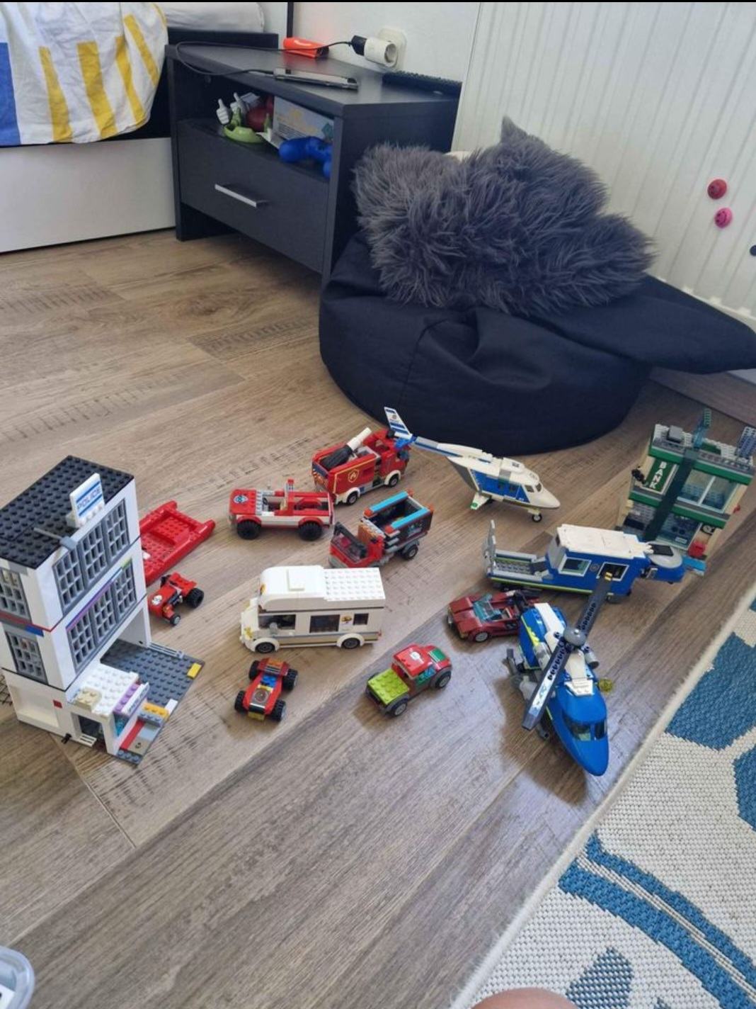 Lego kockice i figurice