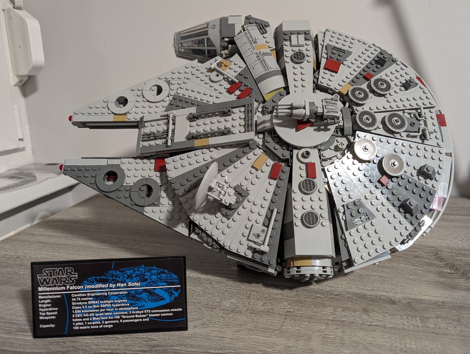 Lego Millennium Falcon 75257