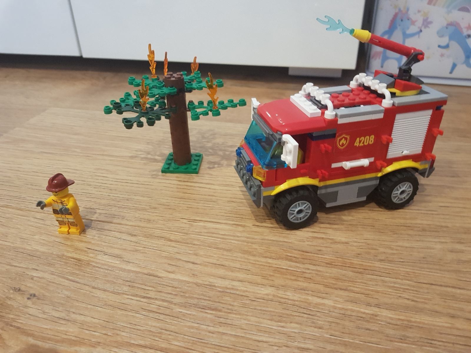 LEGO SET 4208-1 - 4x4 Fire Truck