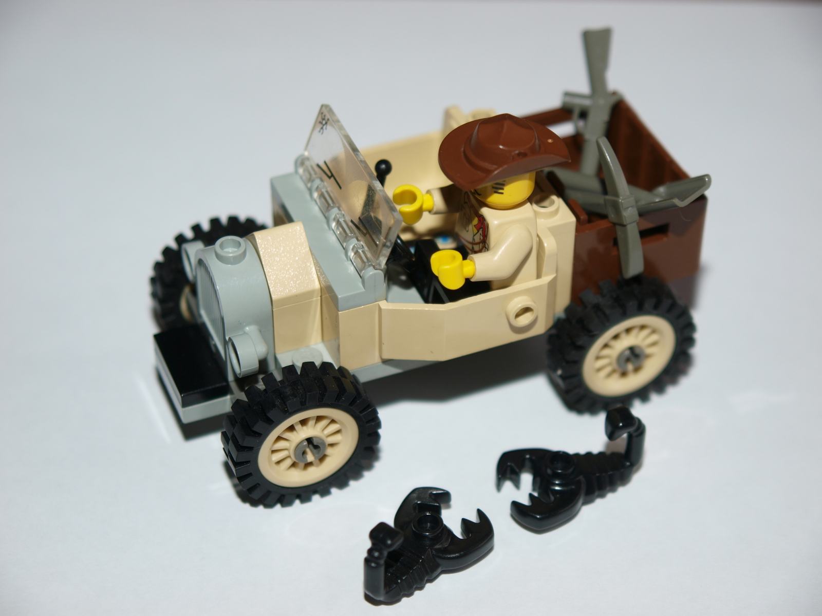 Lego Adventure set 5918 Scorpion Tracker