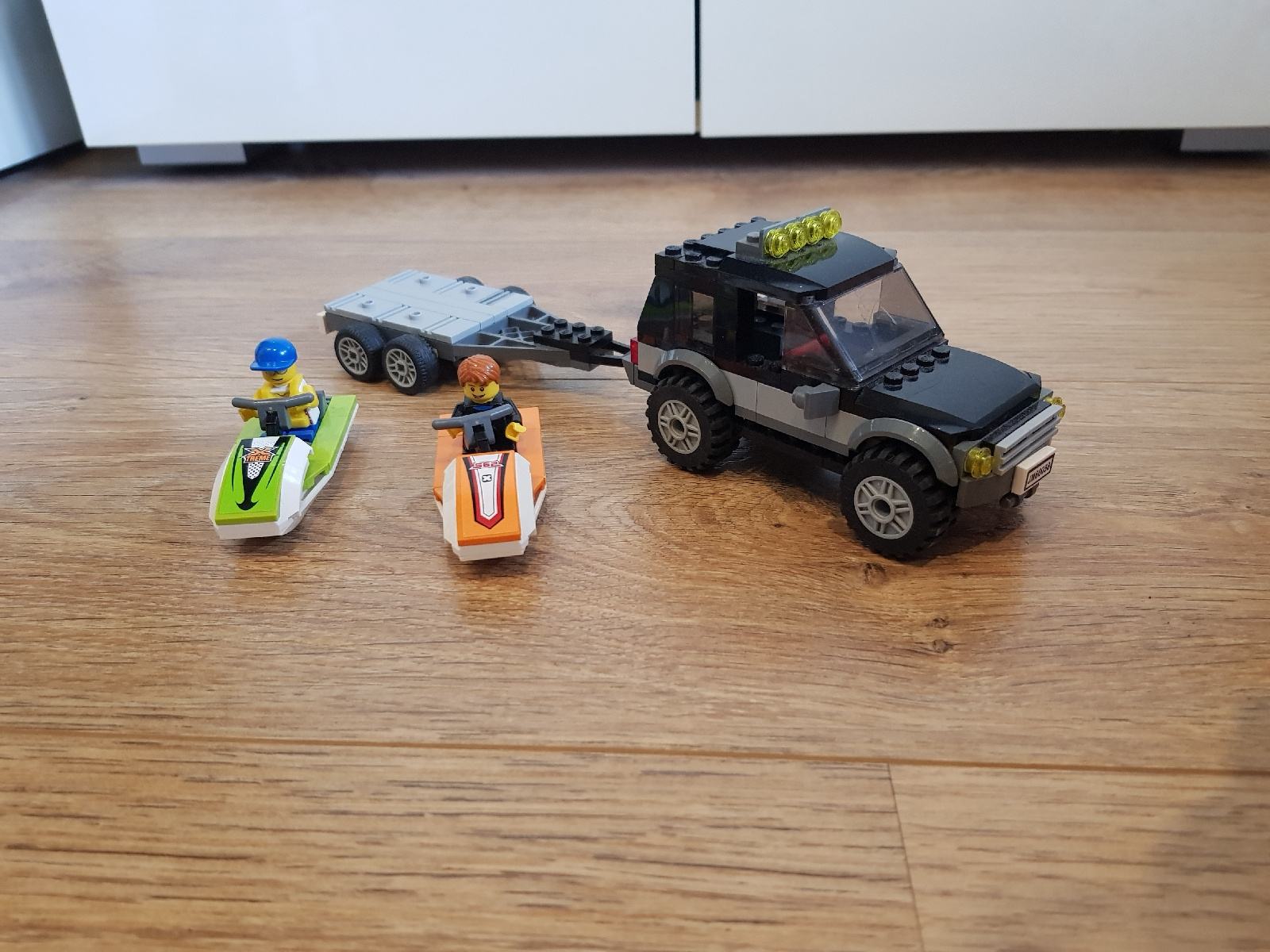 LEGO SET 60058-1 - SUV with Watercraft