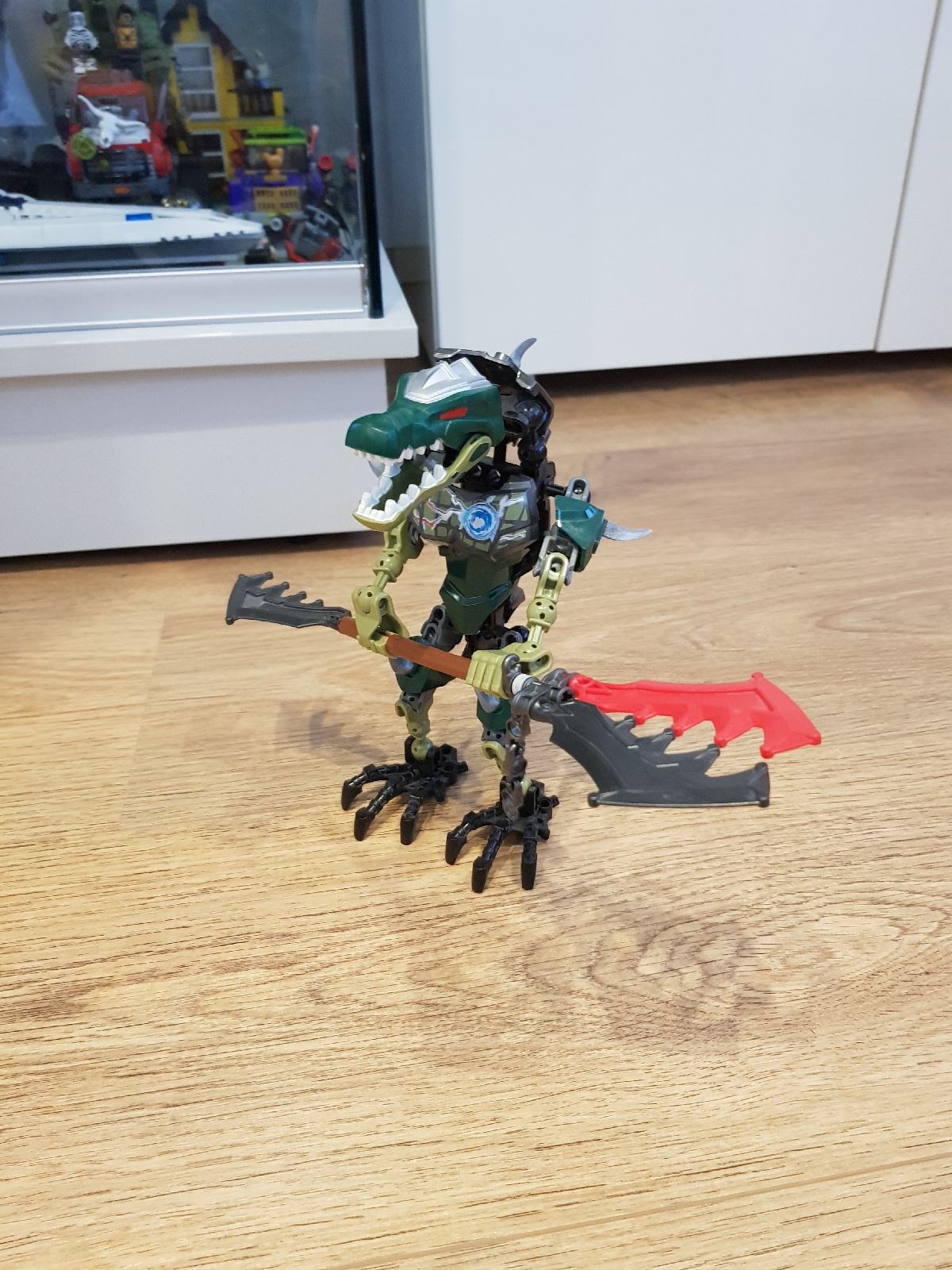 LEGO SET 70203-1 - CHI Cragger