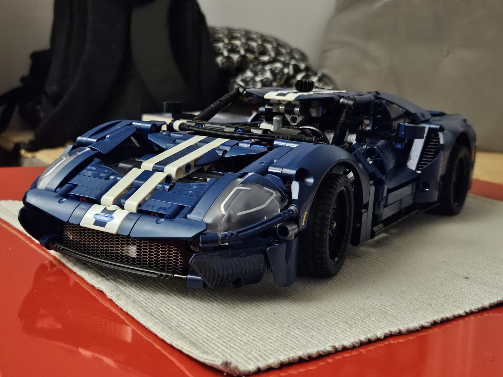 LEGO Technic 42154 2022 Ford GT