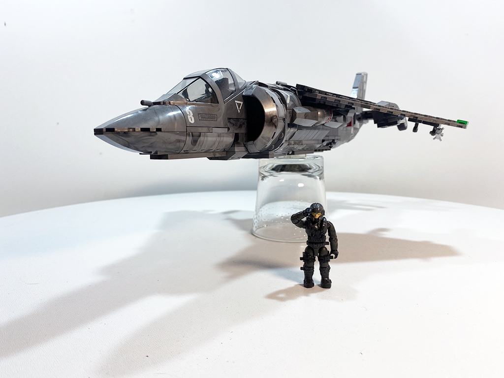 Mega Bloks Harrier II Call of Duty Combat Fighter jet