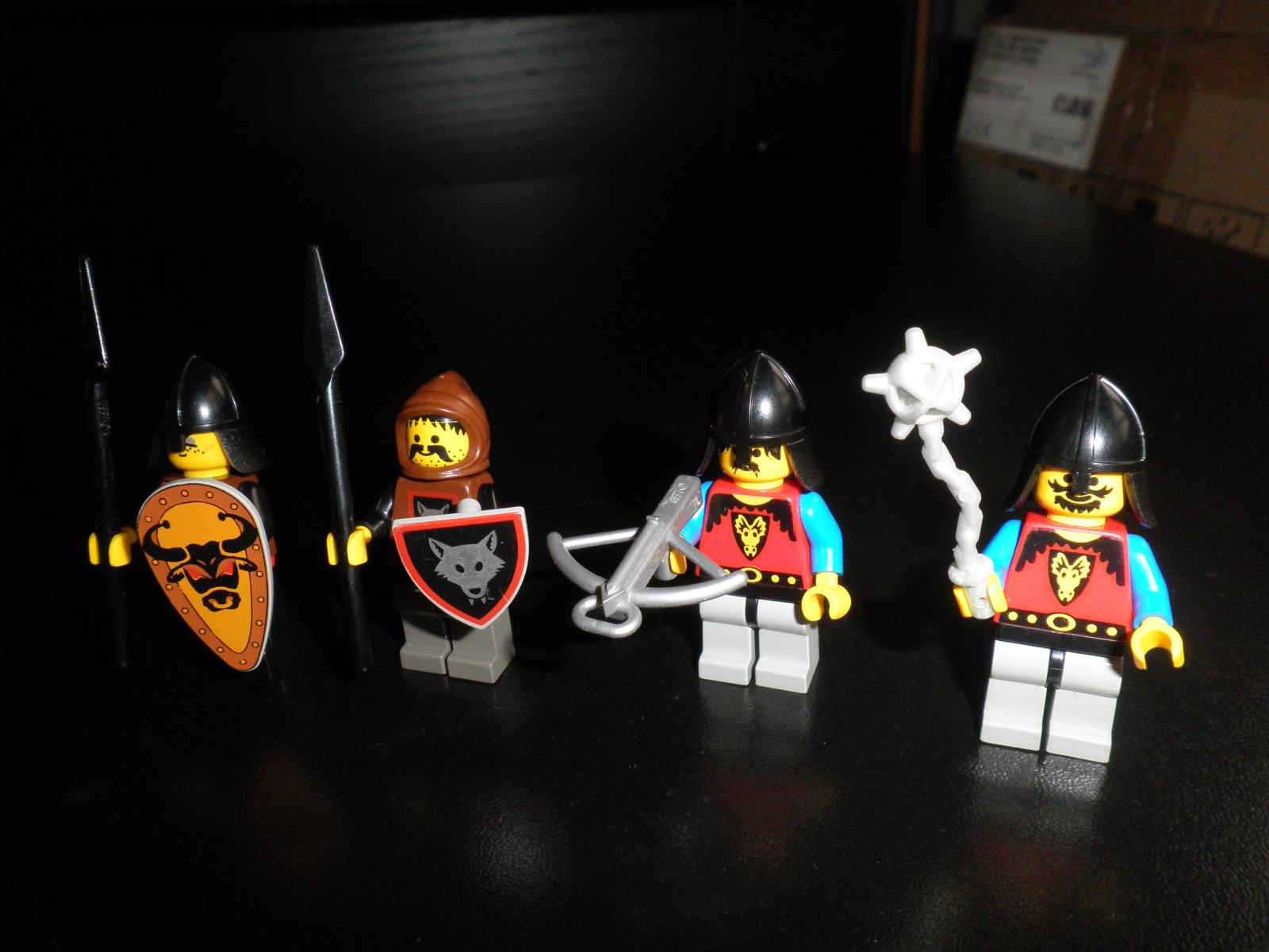 ORIGINAL LEGO FIGURE-LEGO CASTLE-KNIGHTS-VITEZ