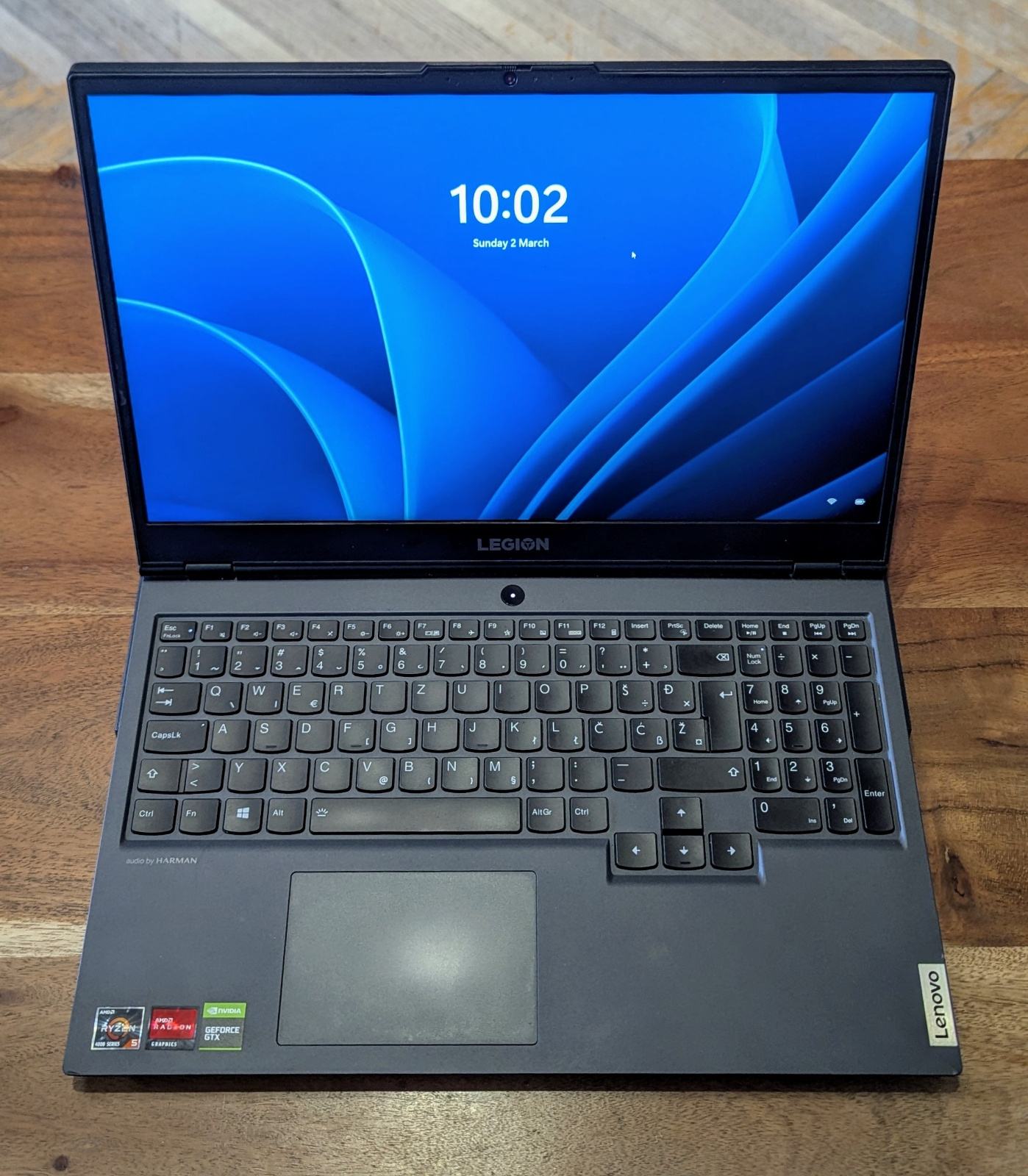 Lenovo legion 5 15ARH05 // Ryzen 5 4600H +GTX1650