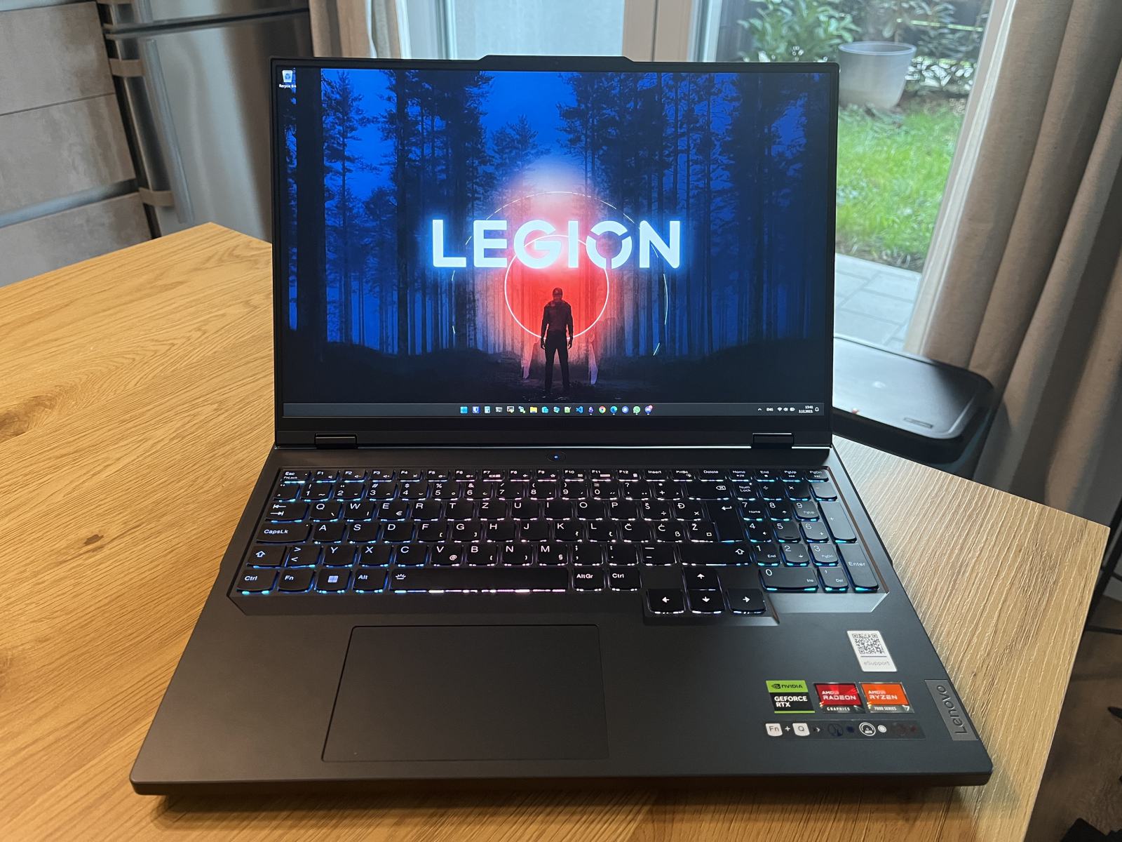 Lenovo Legion 5 Pro - 32GB RAM, RTX 4070, RYZEN 7745HX
