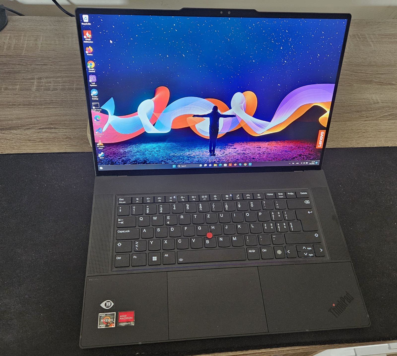Lenovo ThinkPad Z16 Gen 1 (4K OLED)