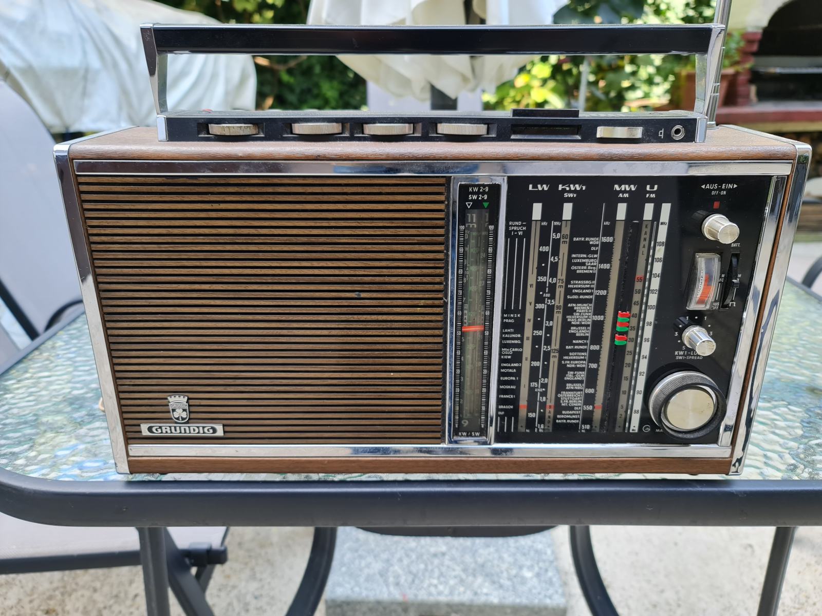 Grundig tranzistor Satelit 6001