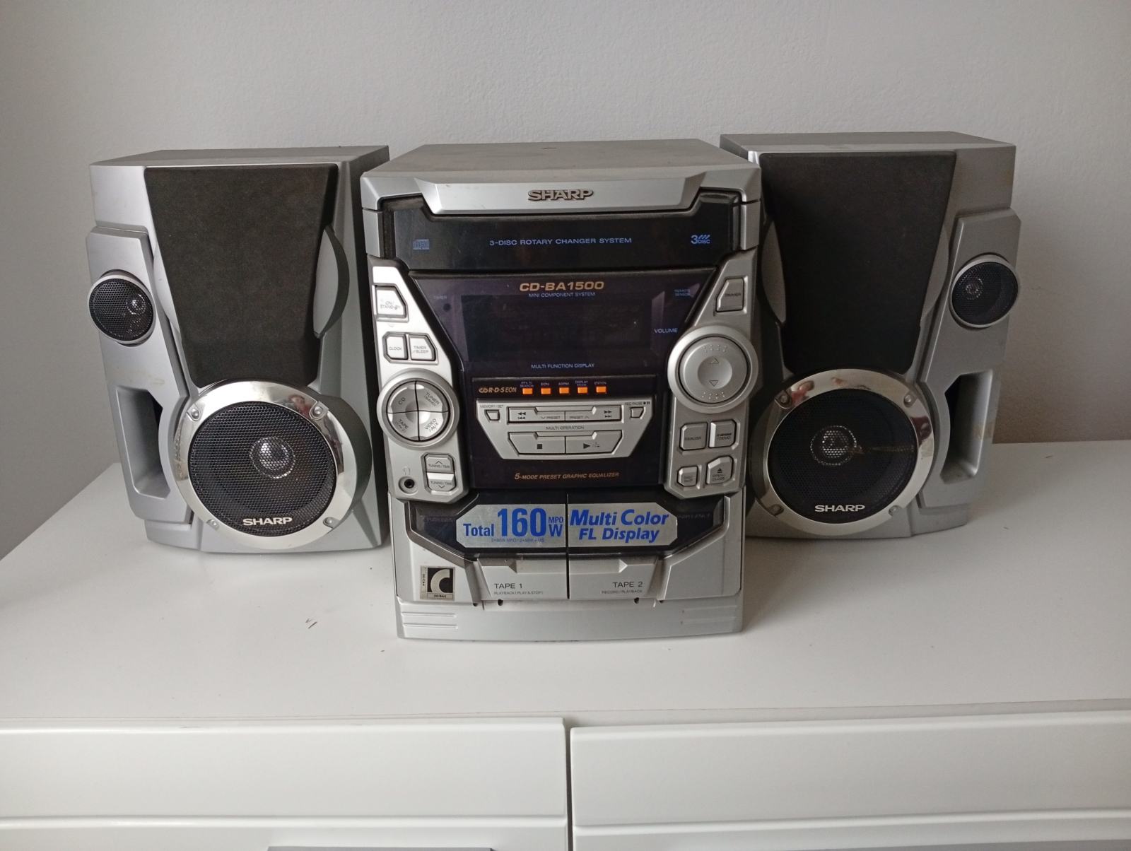 Linija sa dva zvučnika SHARP, CD-BA1500