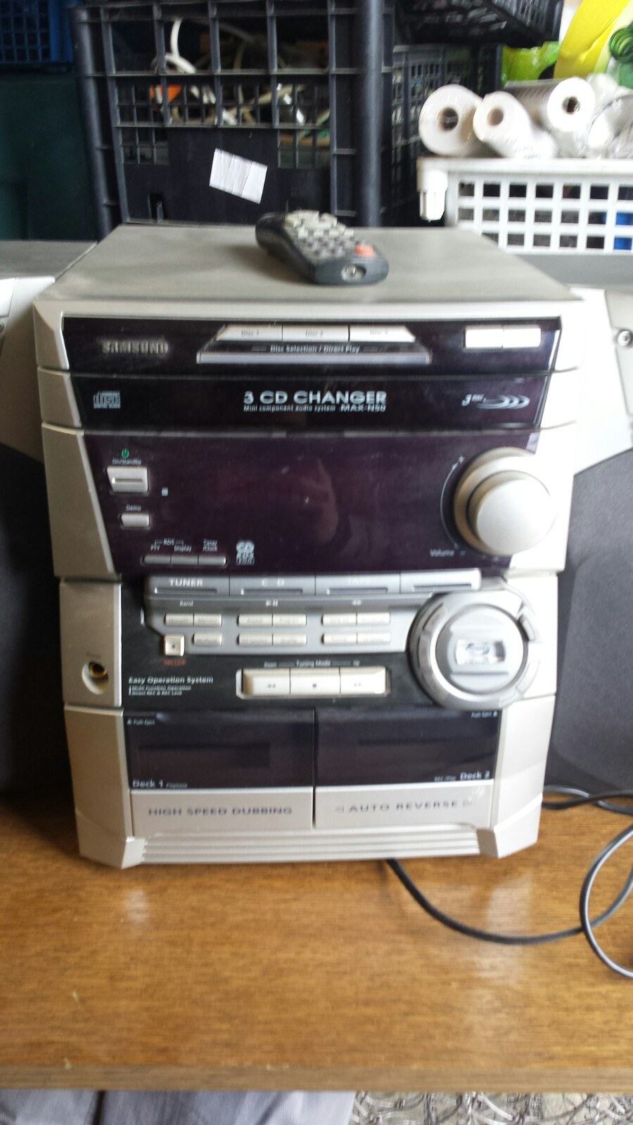 Linija Samsung sa daljinskim upravljacem