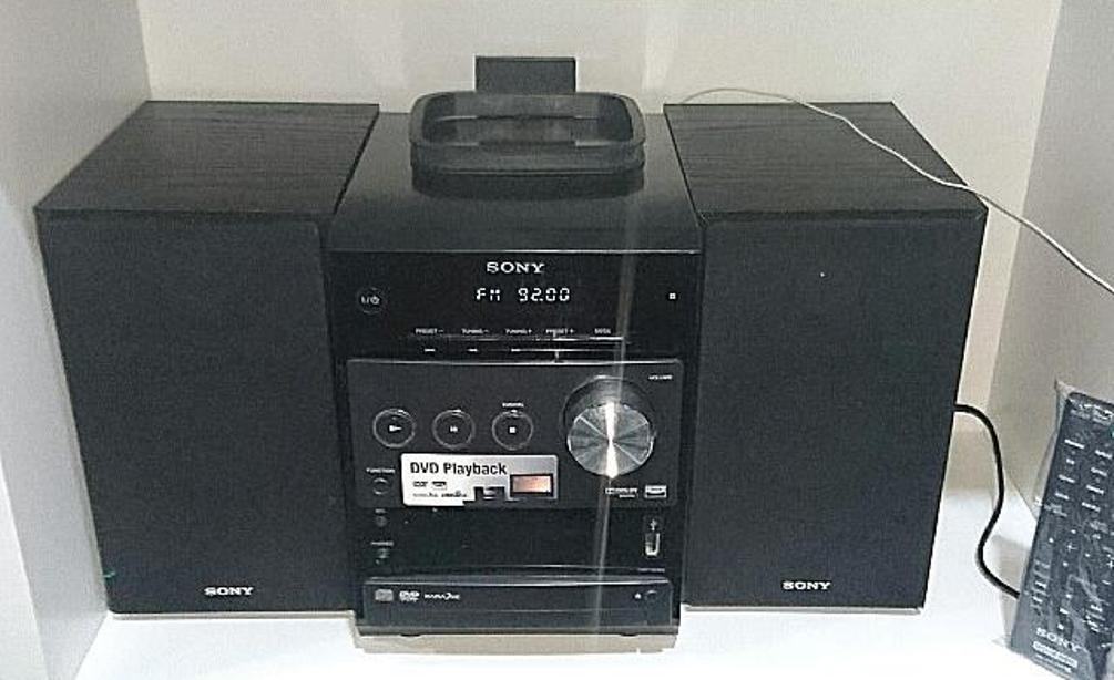 LINIJA SONY HCD-DX400 SA DALJINSKIM I ZVUČNICIMA (dvd, usb)