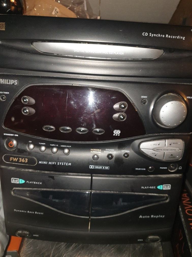 Philips linija i 2 zvučnika