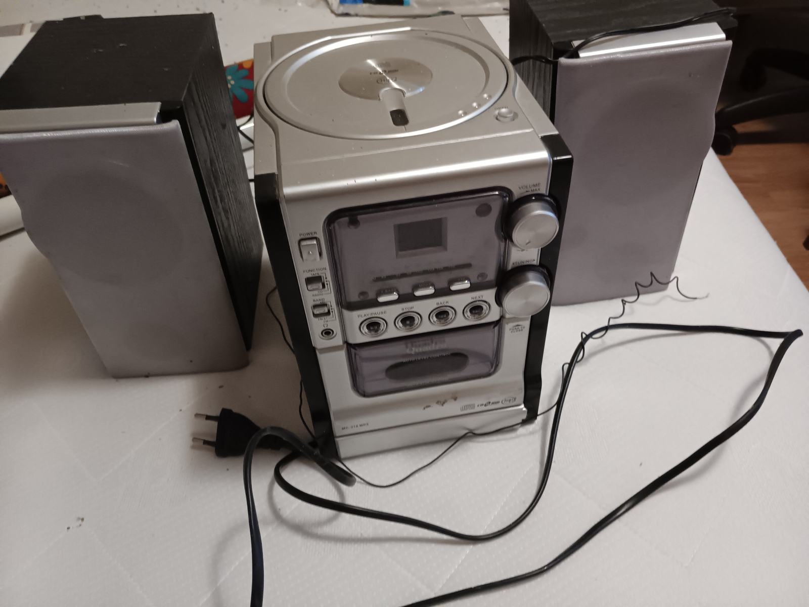 Quadro MC - 310 MP3 mini linija