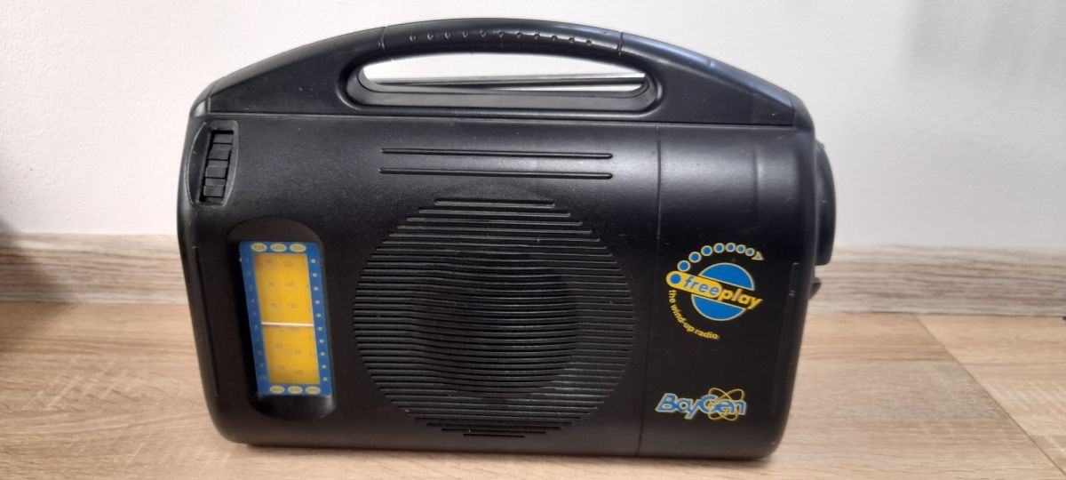 Radio - bez struje - Baygen freeplay