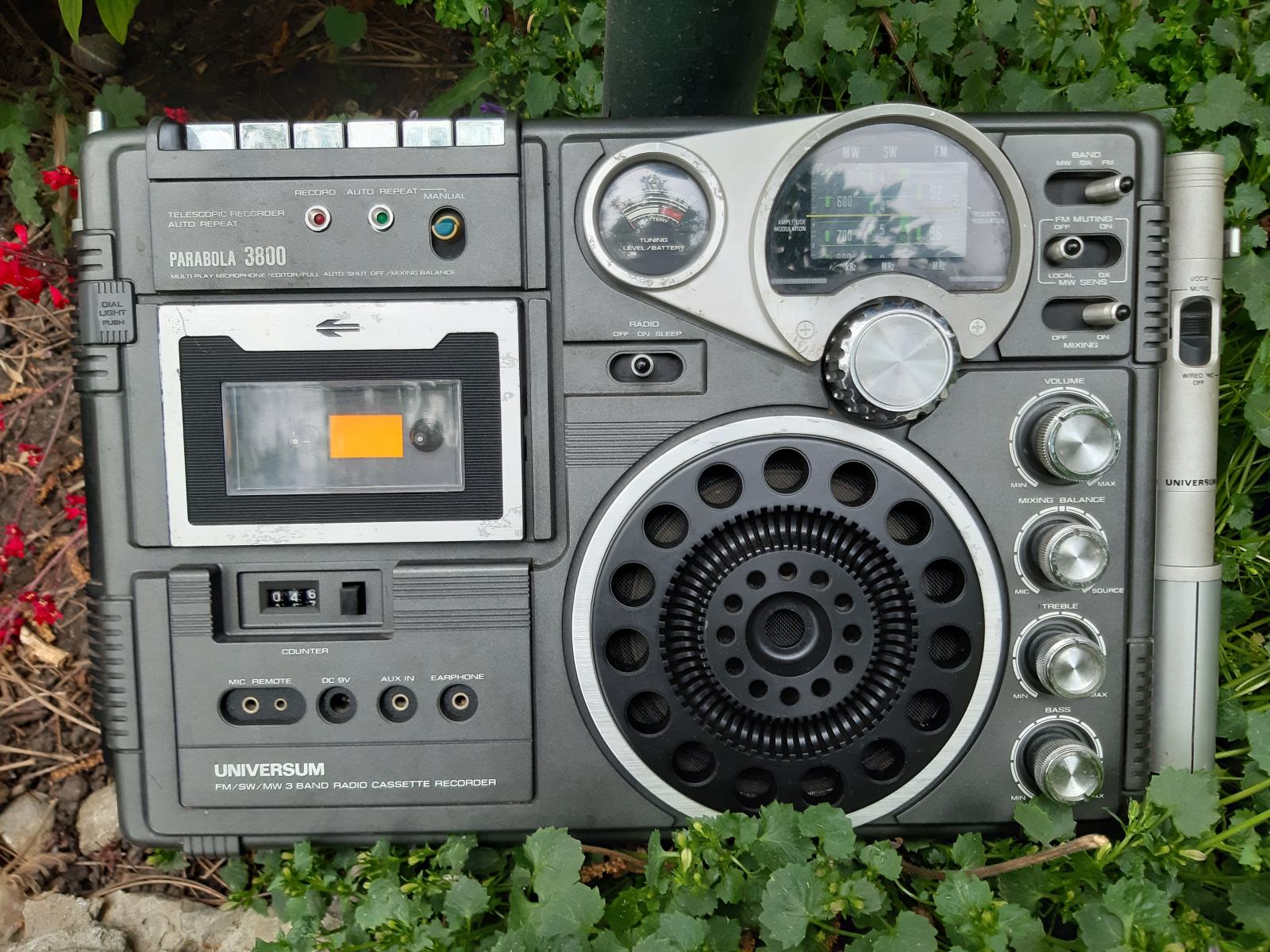 RADIO PRIJEMNIK TRANZISTOR UNIVERZUM CTR -2981
