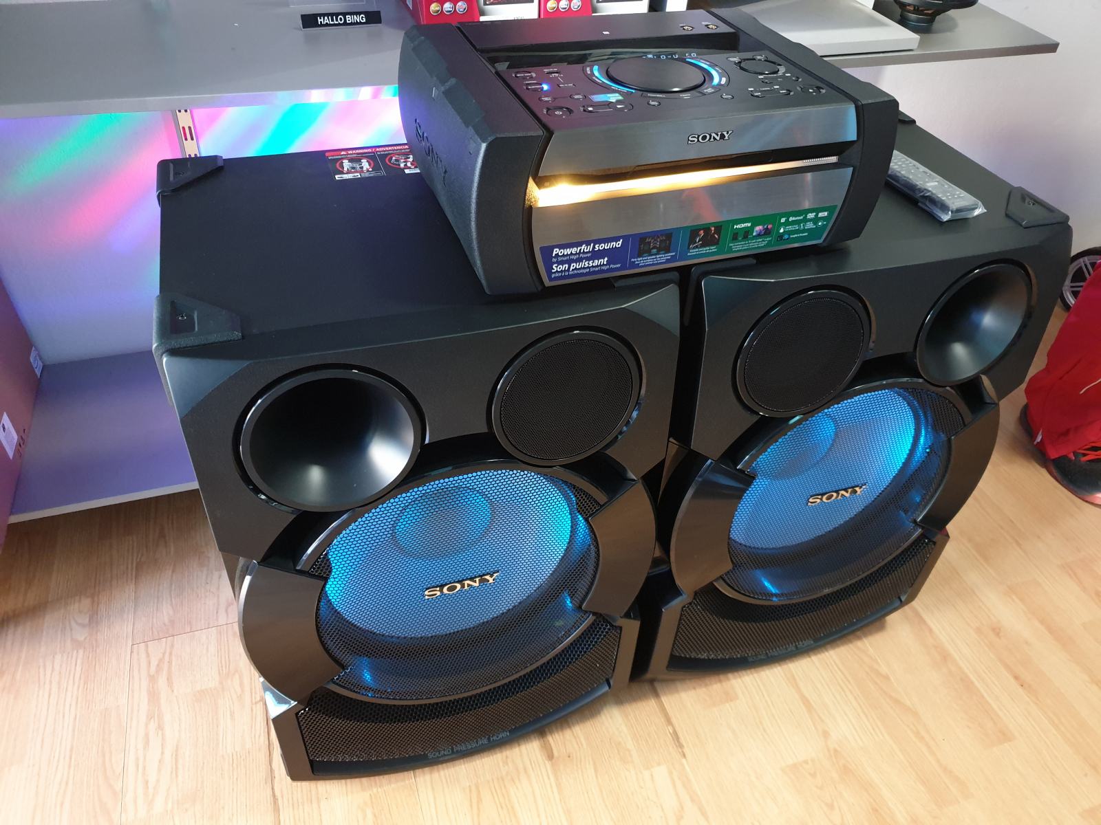 Sony HCD--Shake X70, jamstvo