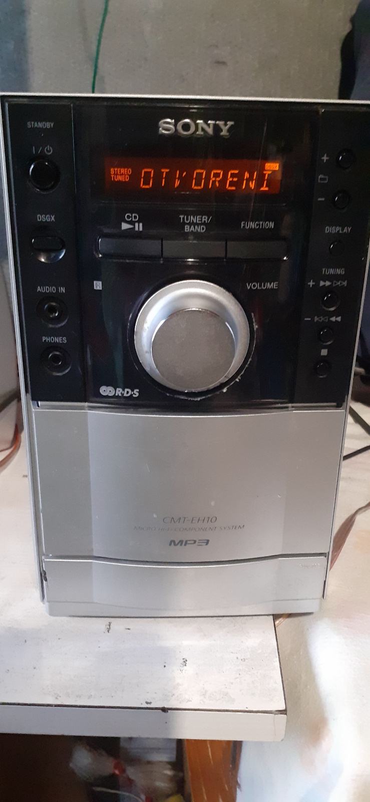 Sony linija CMT -EH10