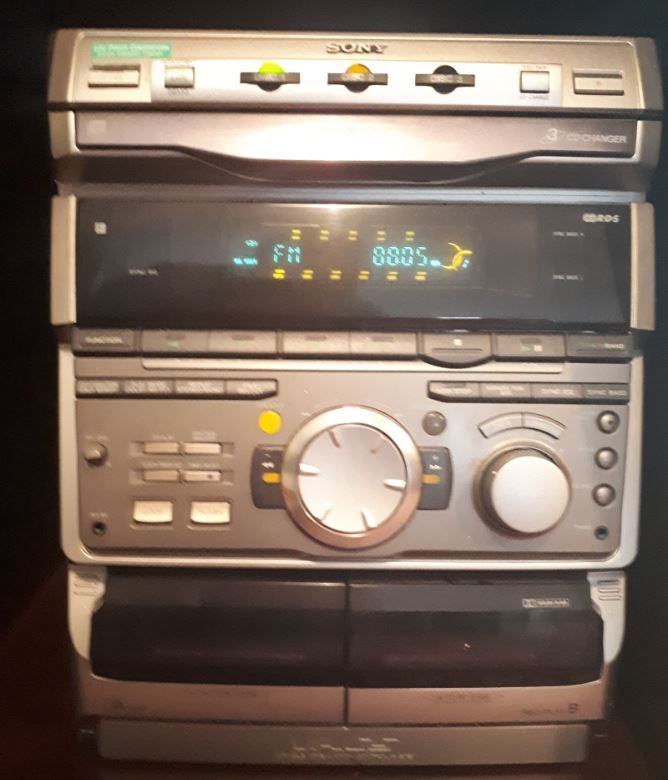 SONY midi stereo linija s 2x170W zvučnicima - SNIŽENO