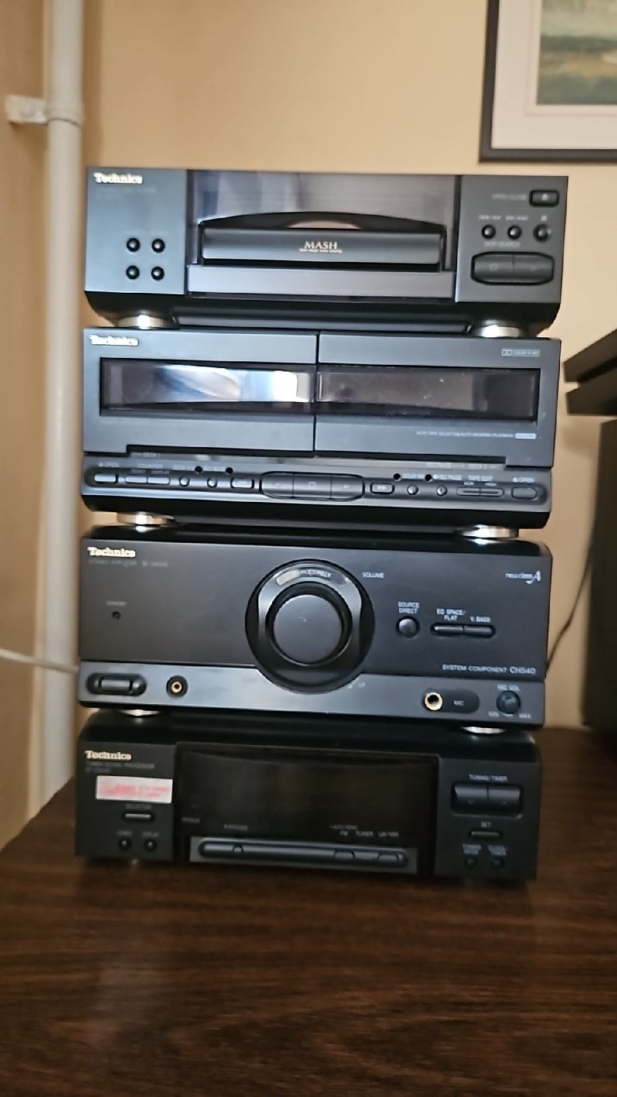 Technics muzicka linija CH 540