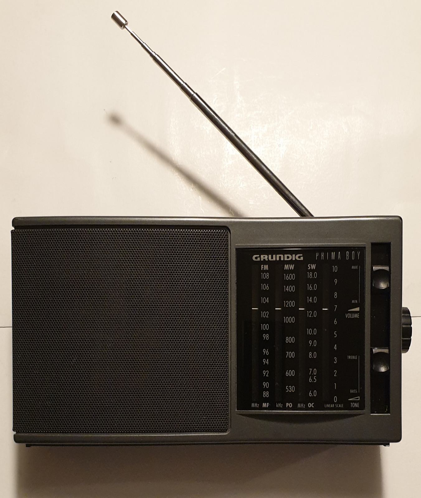 Tranzistor GRUNDIG Prima BOY 75 K