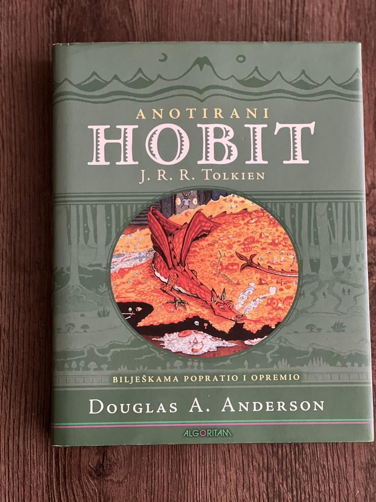 Anotirani Hobit - Tolkien