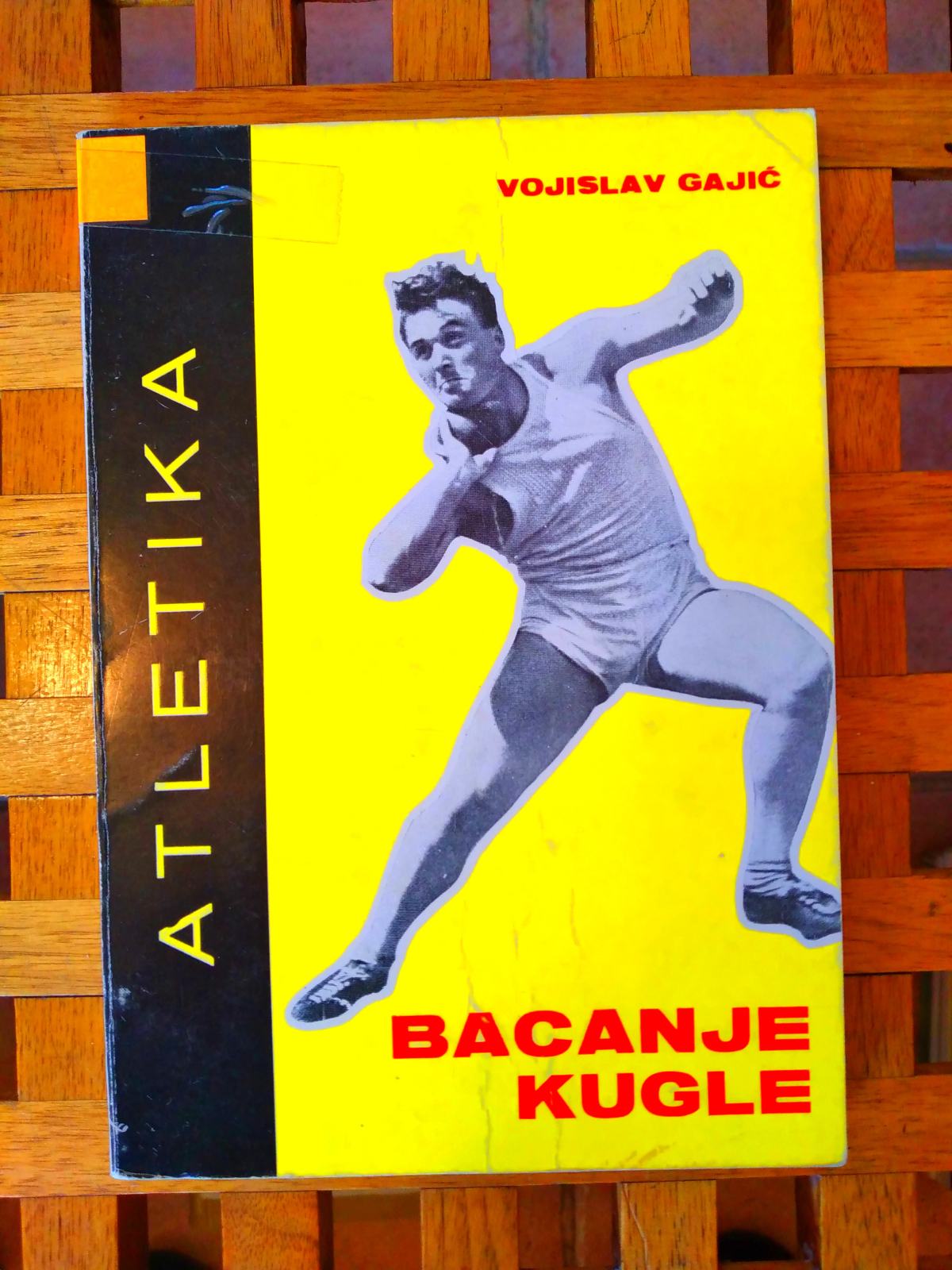 ATLETIKA BACANJE KUGLE VOJISLAV GAJIĆ BEOGRAD 1970