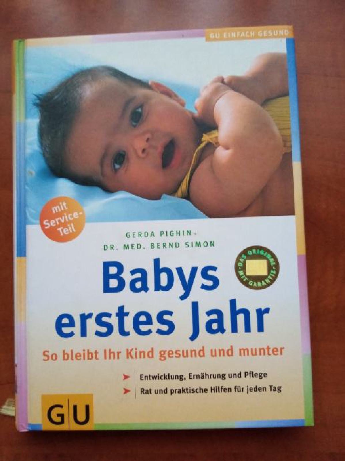 Bebina prva godina,dr.med.B.Sim