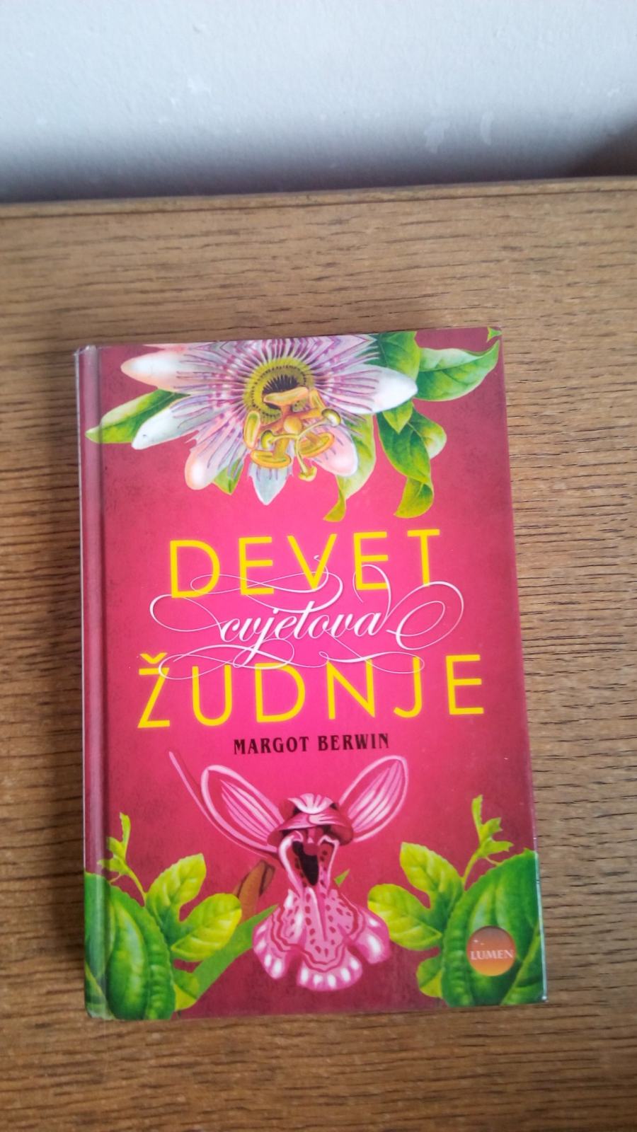 Devet cvjetova žudnje Margot Berwin