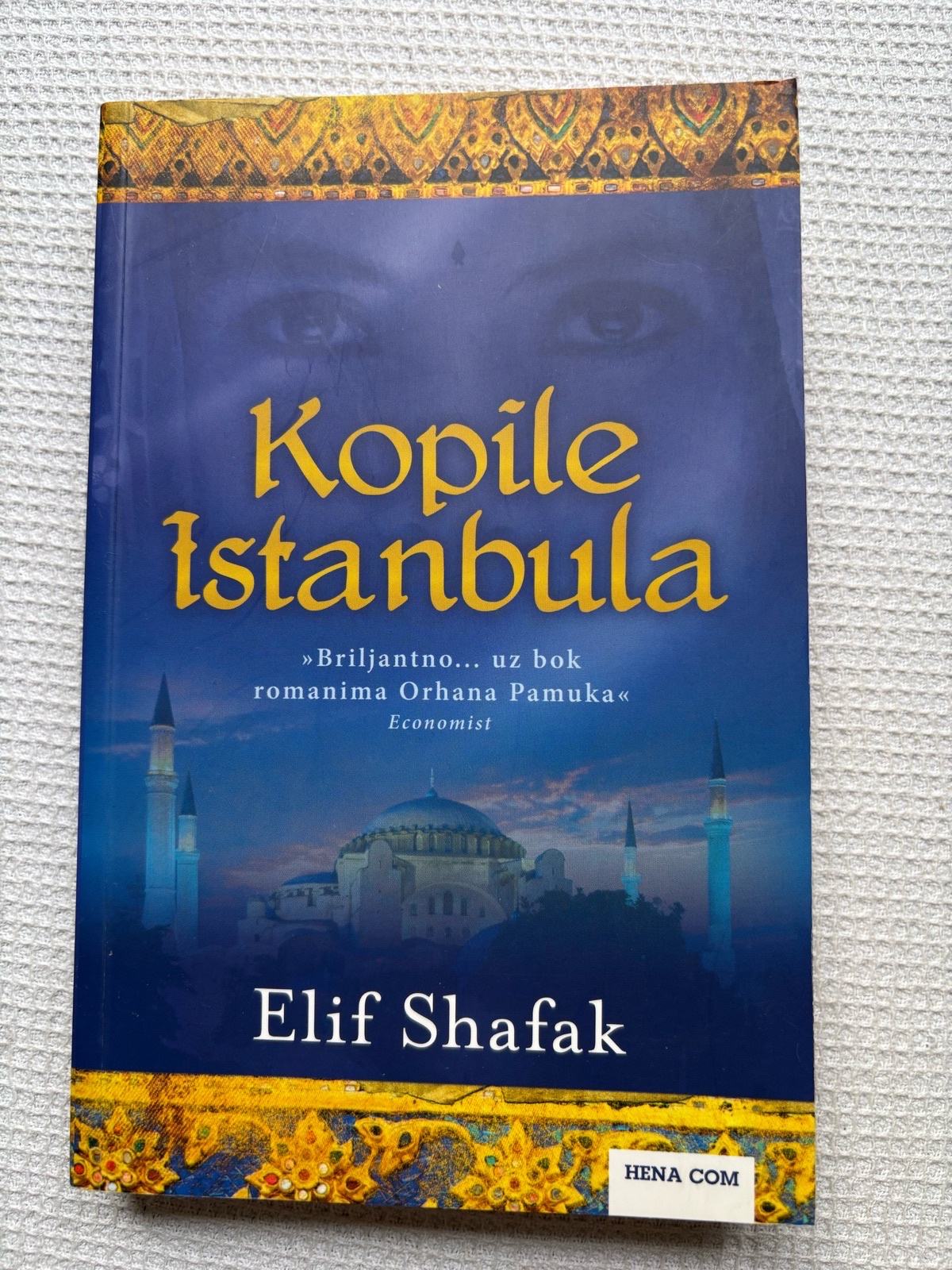 Elif Shafak Kopile Istanbula