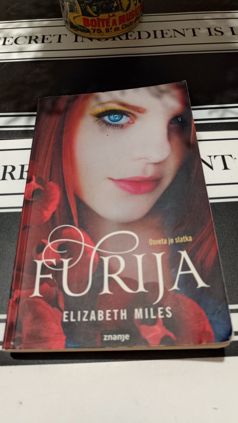 Elizabeth Miles Furija