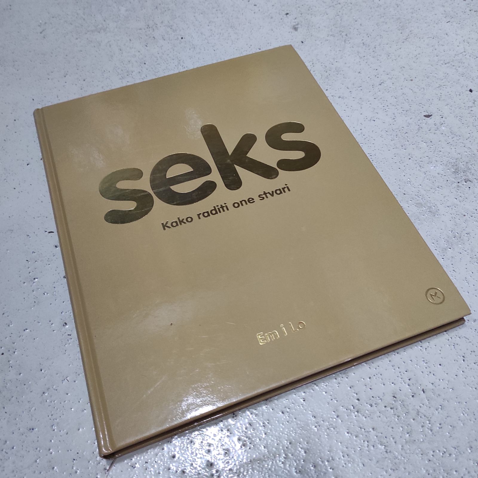 Em i Lo: Seks - Kako raditi one stvari