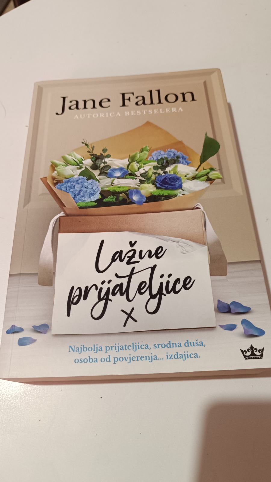 Jane Fallon Lažne prijateljice