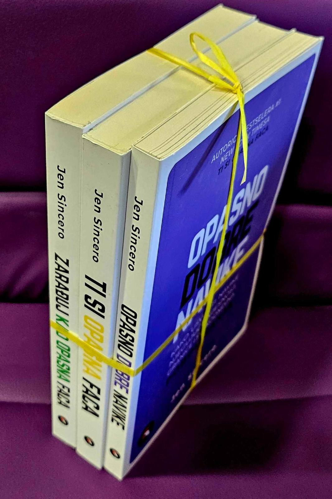 Jen Sincero: OPASNO DOBRE NAVIKE,ZARAĐUJ KAO OPASNA FACA,TI SI OPASNA