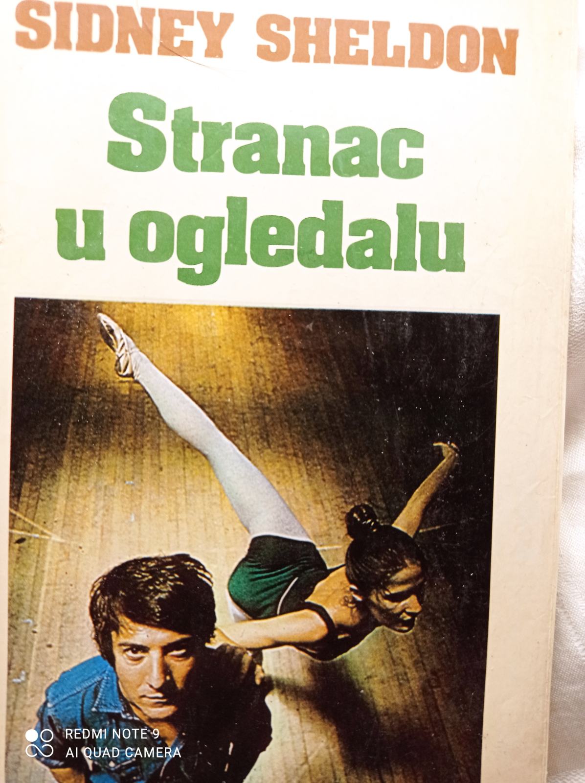Knjiga-Stranac u ogledalu-Sidney Sheldon