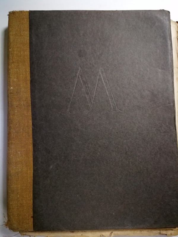 Mapa s nekoliko uvezanih partitura ( note, klavir, vježbe, etide... )