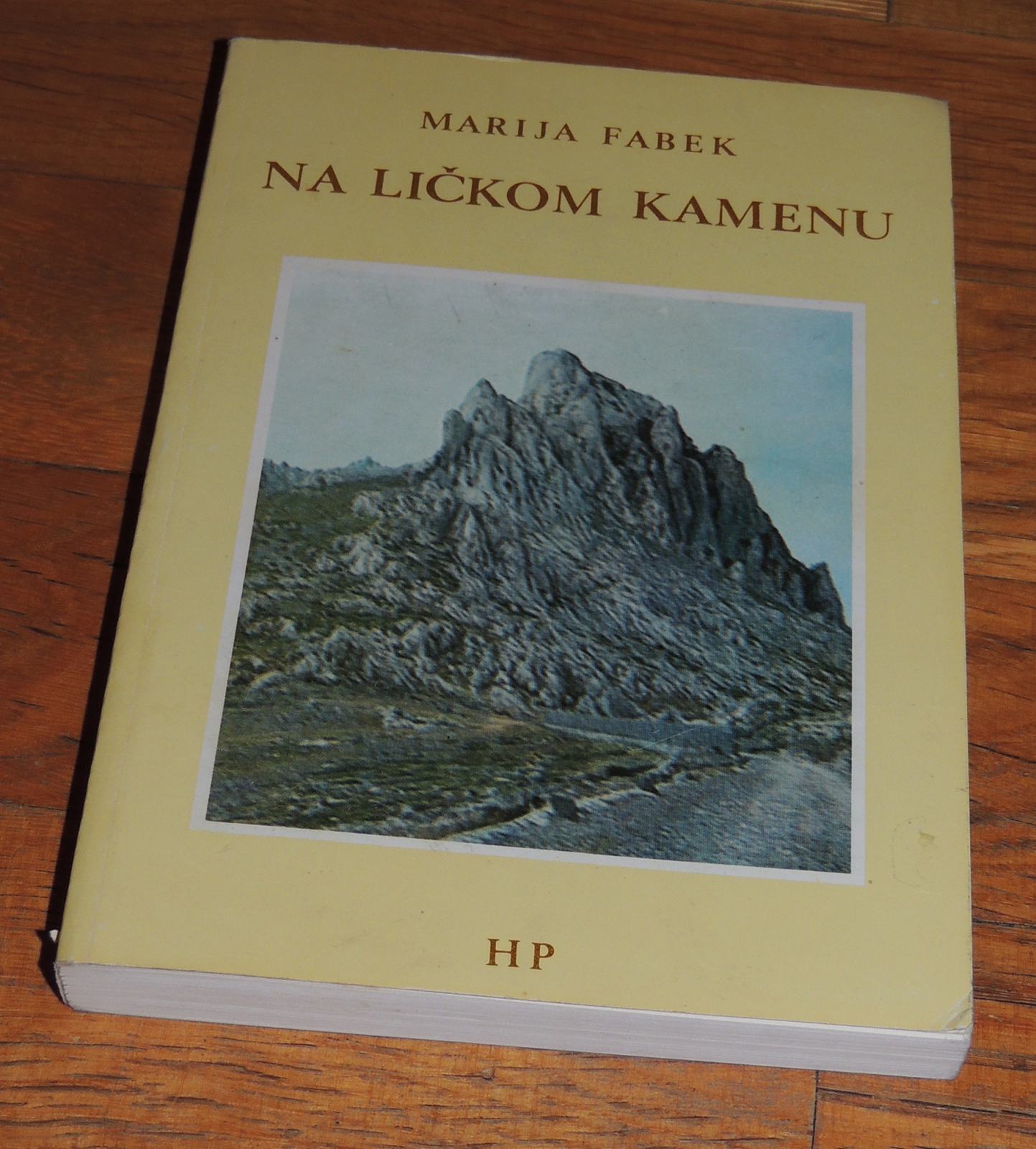 Marija Fabek Na ličkom kamenu emigrantsko izdanje