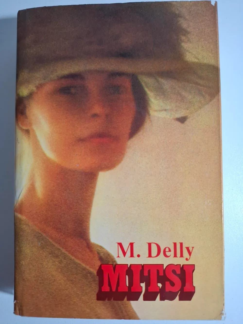 Miriam Delly - Mitsi