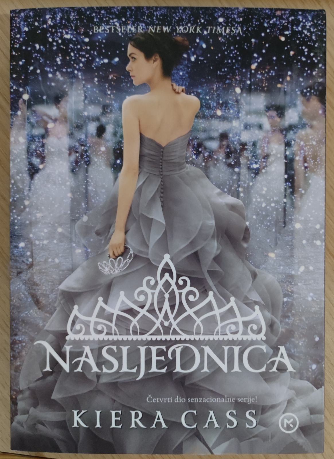 NASLJEDNICA - Kiera Cass