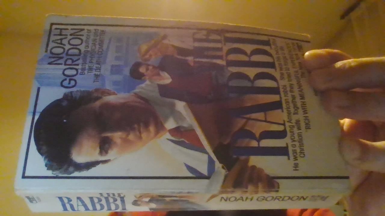 NOAH GORDON - THE RABBI