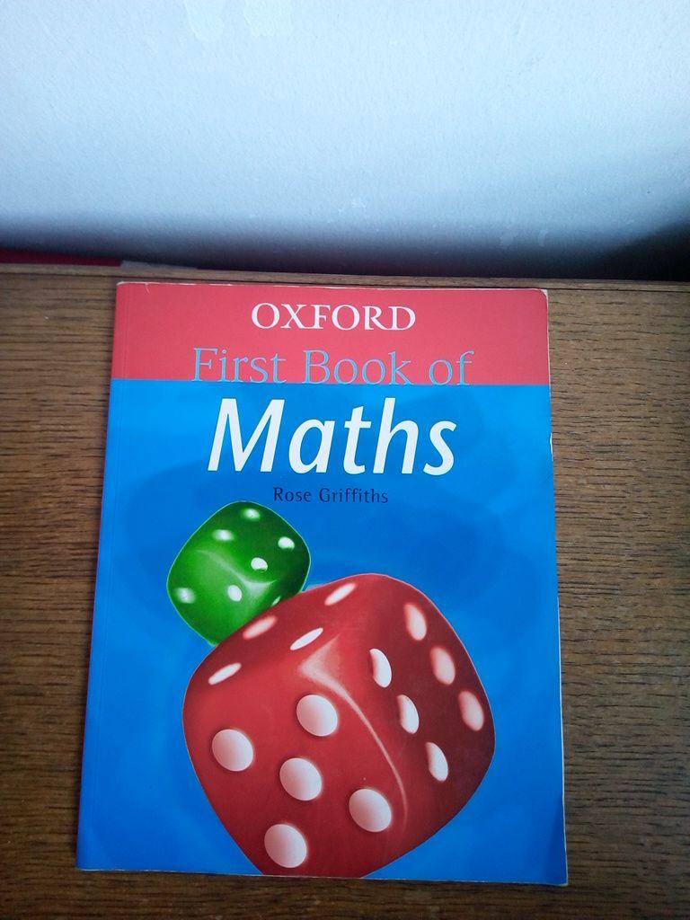 Oxford First Book of Maths: Griffiths, Rose