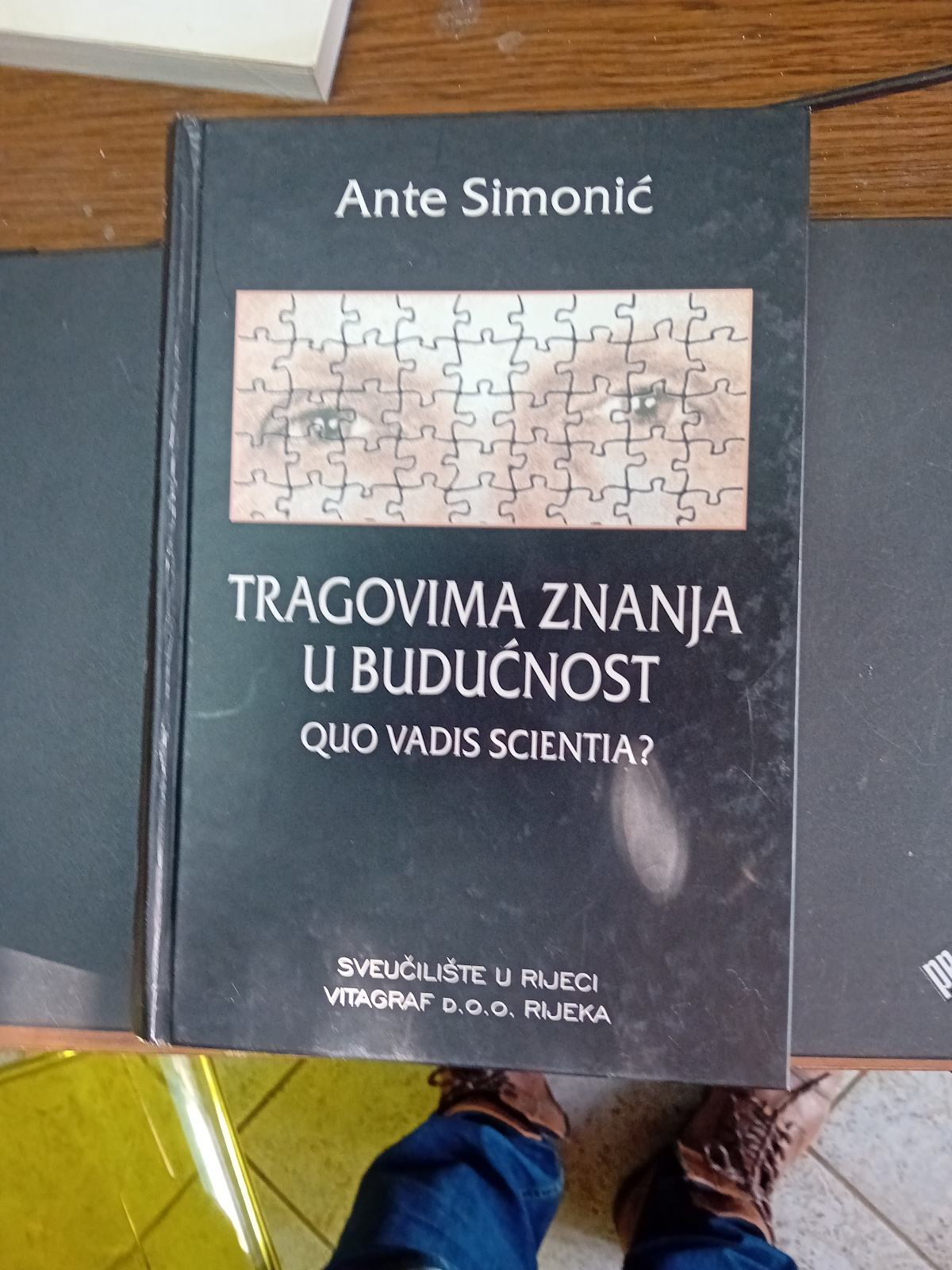 tragovima znanja u buducnost simonic